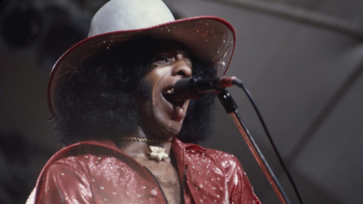 Sly Stone of Sly and the Family Stone Passes Away At 82 - Producer Gang ...